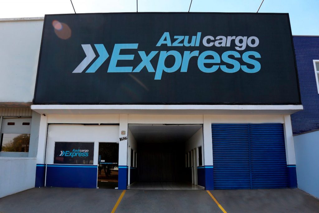 Azul Cargo Express lança serviço de entregas programadas para o mesmo ...